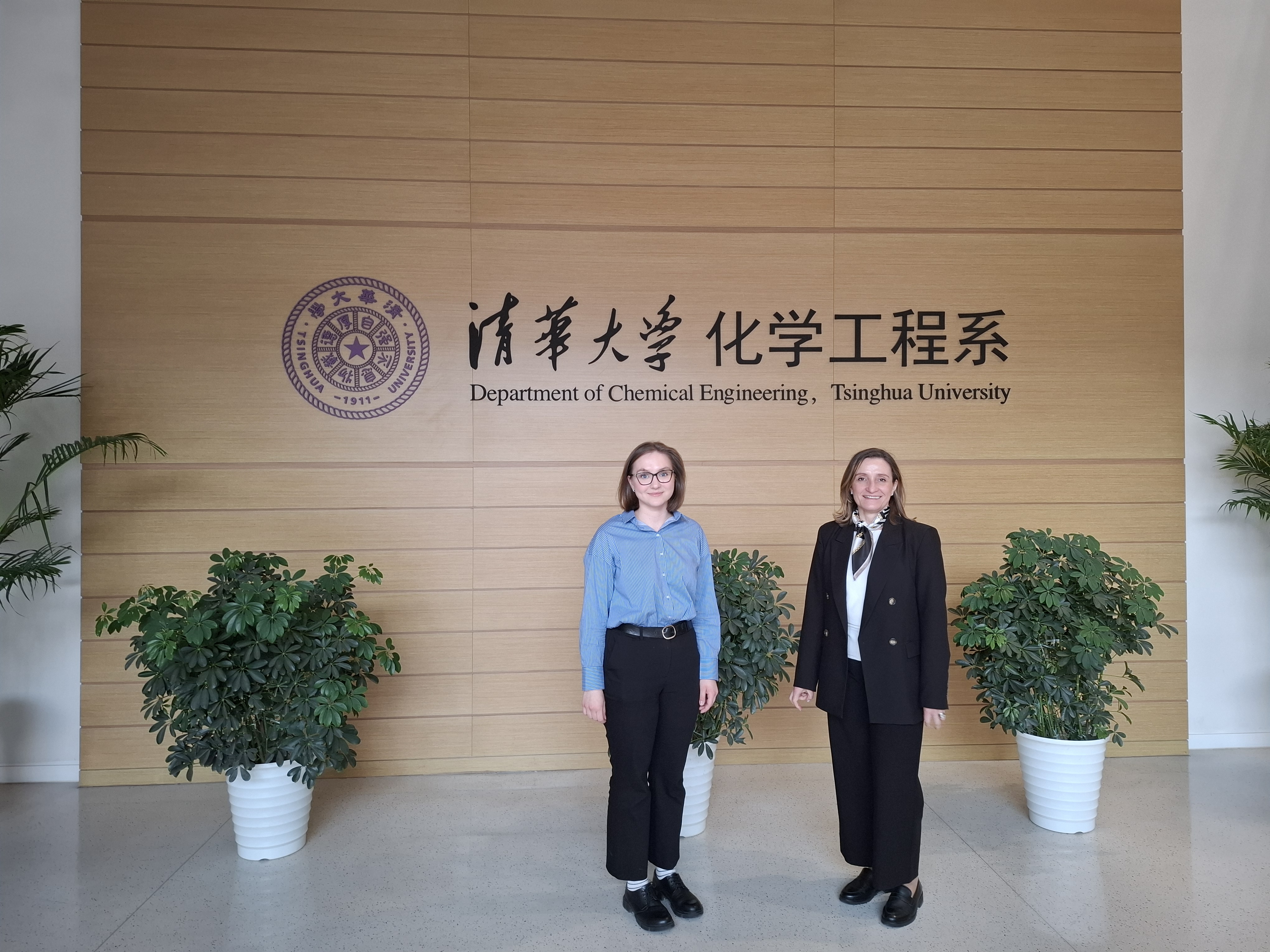 Researchers from AGH University of Krakow visited the Department of ...